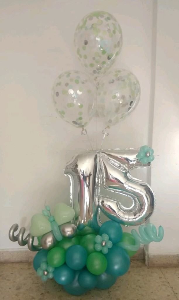 Balloon bouquet 15 años - Festiball Tienda de globos