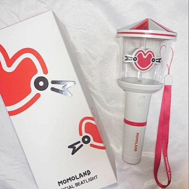 MOMOLAND - OFFICIAL LIGHTSTICK - Fire K-Store