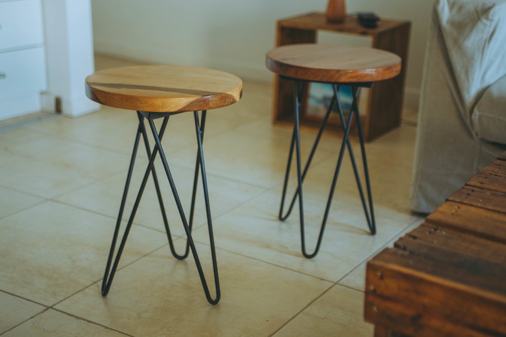 Banquitos de hierro y madera - Comprar en Ketraue