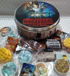 Lata Stranger Things con Chocolates - Nerdy Planet